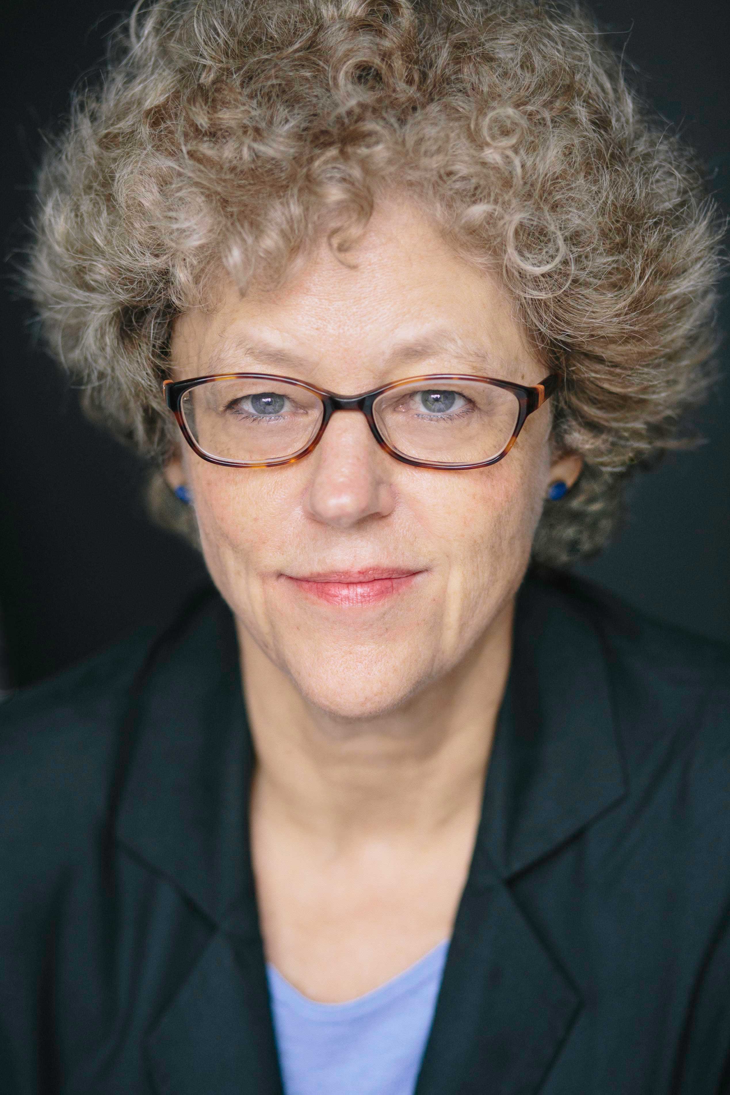 CONTACT - Leslie Kean